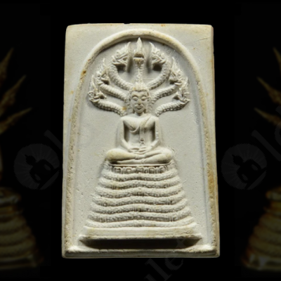 Leklai Kaew / NAGA EYE - Natural Crystal Healing Stones (BANGFAI) 龙珠石